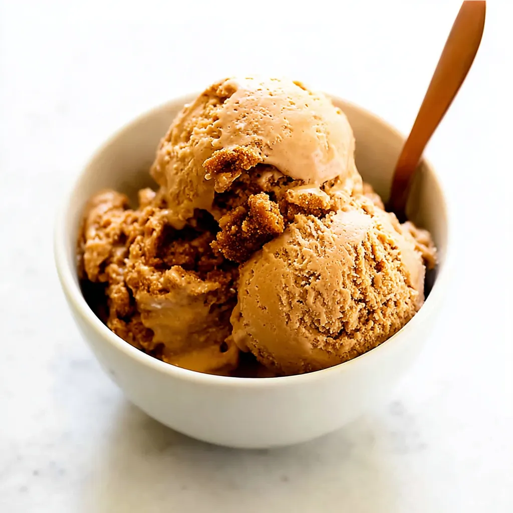 Gingerbread Ice Cream: A Cozy and Delightful Treat - Instantly Recipes
